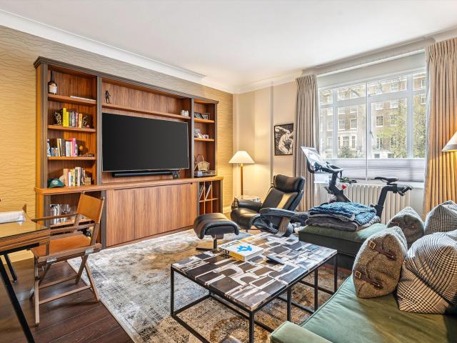 apartment for rent at apartment Montagu Square, London W1H