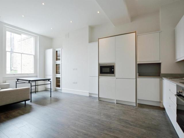 apartment for rent at apartment Ainger Road, Primrose Hill, London NW3