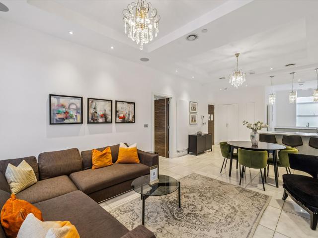 apartment for rent at apartment Buckingham Gate, Westminster, London, SW1E