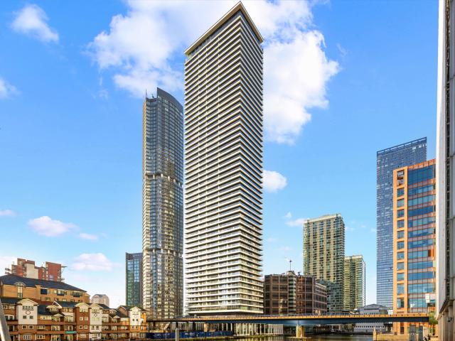 apartment for rent at apartment Bagshaw Building, The Wardian, London, E14