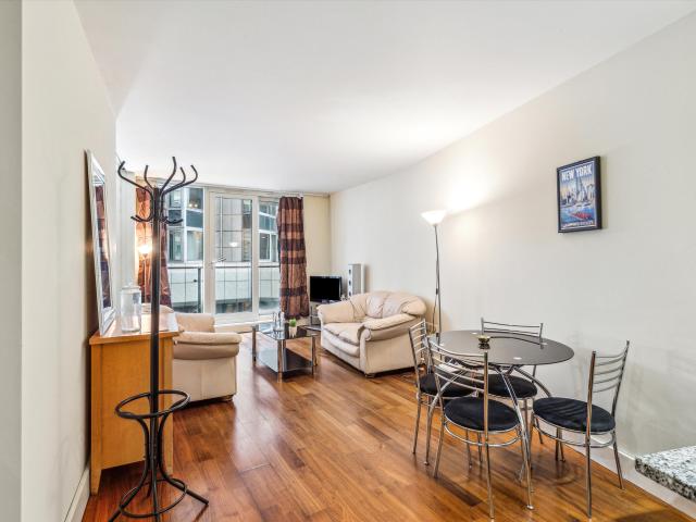 apartment for rent at apartment Balmoral Apartments, Paddington, London, W2