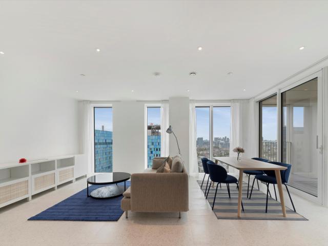 apartment for rent at apartment Bouchon Point, Cendal Crescent, London, E1