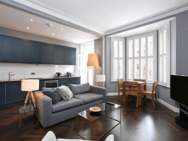 apartment for rent at apartment Callow Street, Chelsea SW3