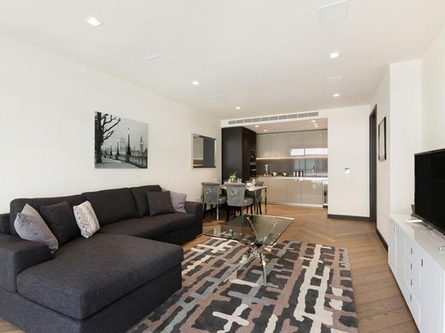apartment for rent at apartment Earls Way, One Tower Bridge, London, SE1