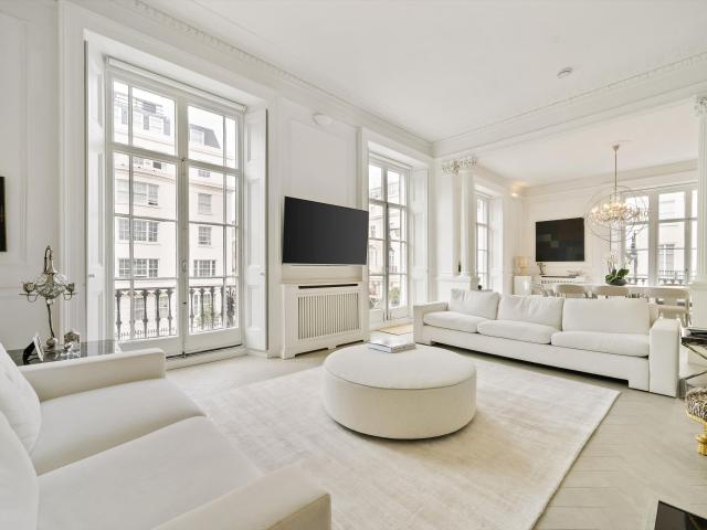 apartment for rent at apartment Eaton Place, Belgravia, London, SW1X