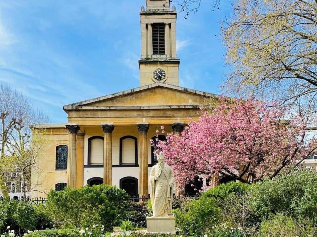 apartment for rent at apartment Gloucester Court, Swan Street, Southwark, London, SE1