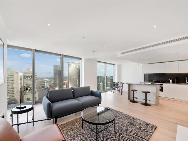 apartment for rent at apartment Landmark Pinnacle, Marsh Wall, London, E14