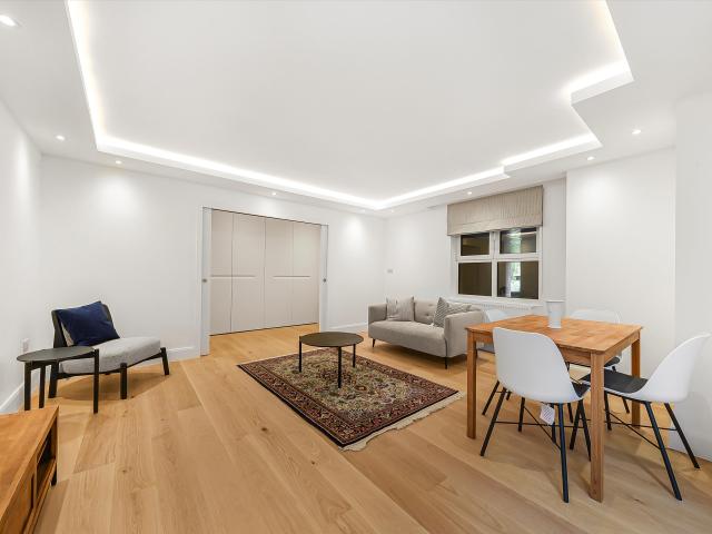 apartment for rent at apartment Park Road, London, NW8