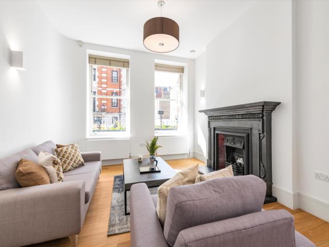 apartment for rent at apartment Queen Anne Street, Marylebone, London, W1G