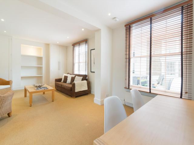 apartment for rent at apartment Radnor Walk, Chelsea, London SW3