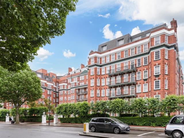 apartment for rent at apartment St. Johns Wood Road, London NW8