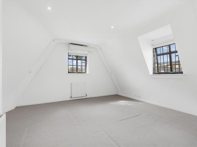 apartment for rent at apartment St. Pauls Crescent, London NW1