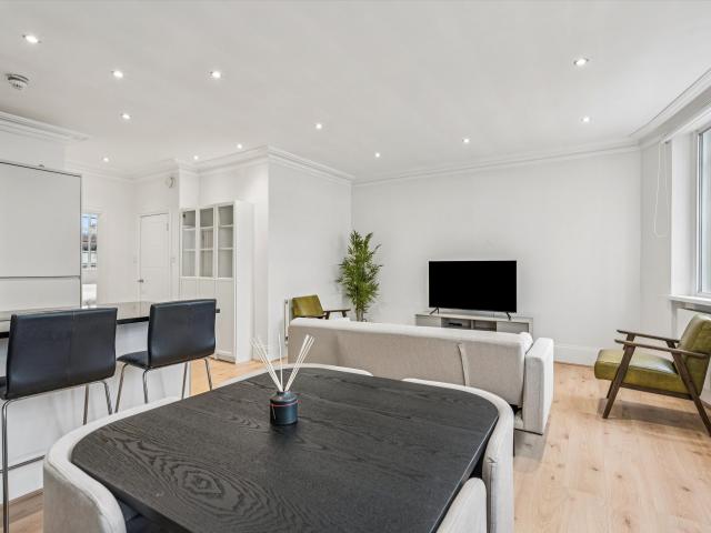 apartment for rent at apartment Westbourne Street, London W2