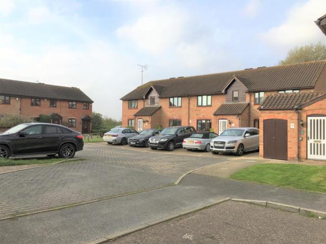 apartment for rent in Godwin Close, Sewardstone Road, Godwin Close, Sewardstone Road, London, E4 7RQ