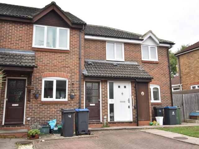 apartment for rent at Gladstone Road, Kingston Upon Thames