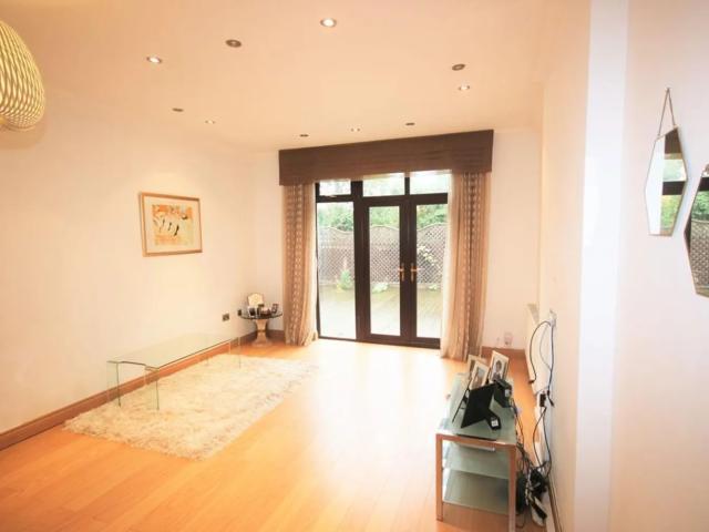 apartment for rent at Dollis Park, Finchley, United_kingdom