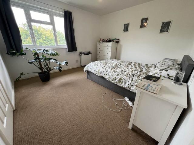 apartment for rent at Feltham Drive, Frome, Somerset, United Kingdom