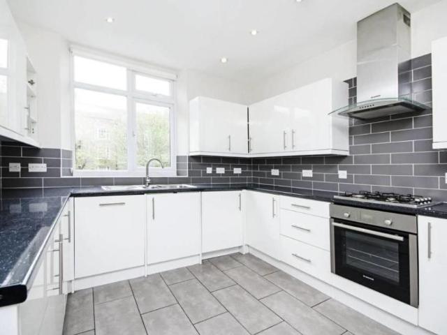 apartment for rent at Finchley Road, London, NW8, United Kingdom