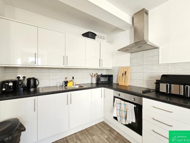 apartment for rent at High Road, East Finchley, United_kingdom