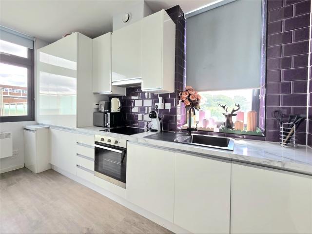 apartment for rent at High Street, Orpington, BR6, UK