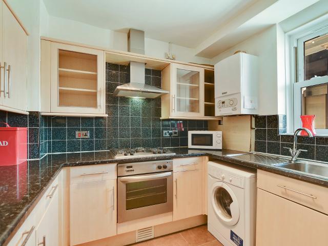 apartment for rent at Old Castle Street, London, E1 7NS, UK
