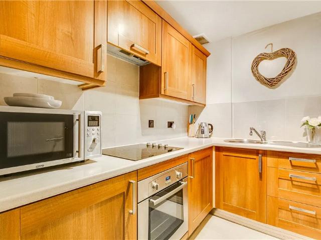 apartment for rent at Nevern Place, London, SW5 9PR, UK