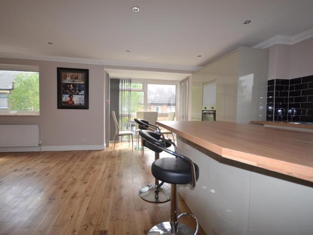 apartment for rent at Russell Road, London, Greater London E17 6QY, England