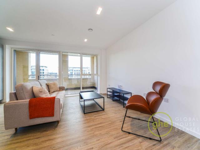 apartment for rent at Wheatstone Gardens, Ladbroke Grove, London