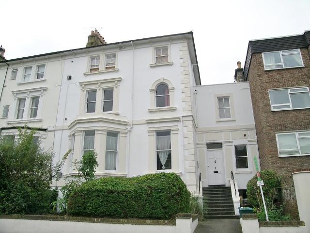 apartment for rent at Uxbridge Road, Kingston upon Thames