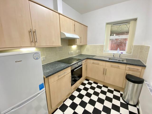 Apartment for rent Bakersfield Place, Sale, M33 2UB
