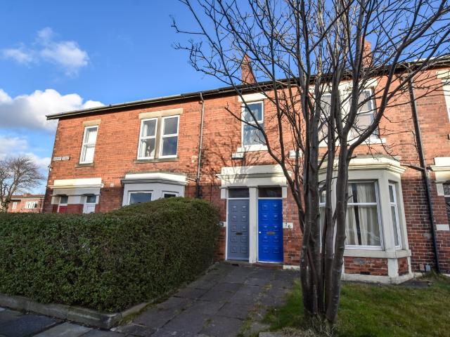 Apartment for rent Beaumont Terrace, Gosforth