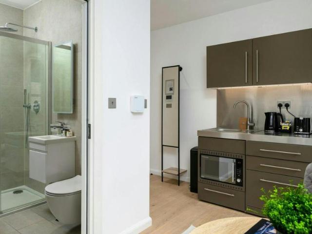 Apartment For Rent Belfast Belfast 3000 ES102399208