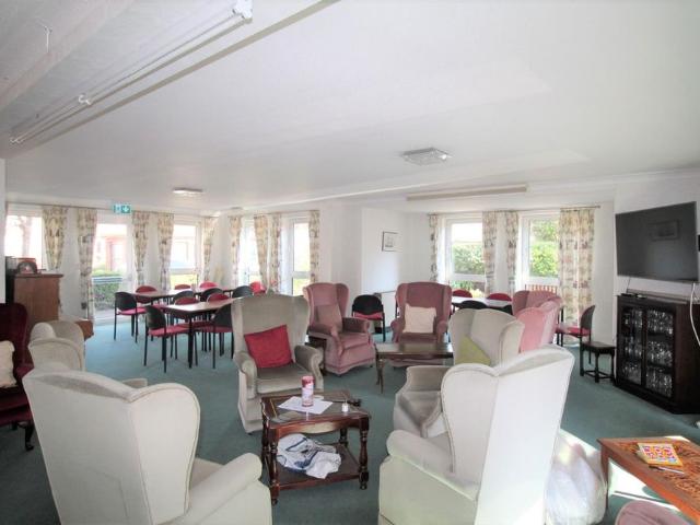 Apartment For Rent Green Road, Southsea