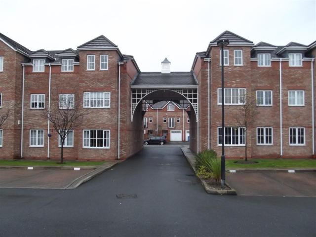 Apartment for rent Devonshire Road  Altrincham  WA14