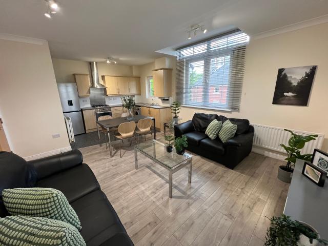 Apartment for rent Drayton Street, Hulme, M15
