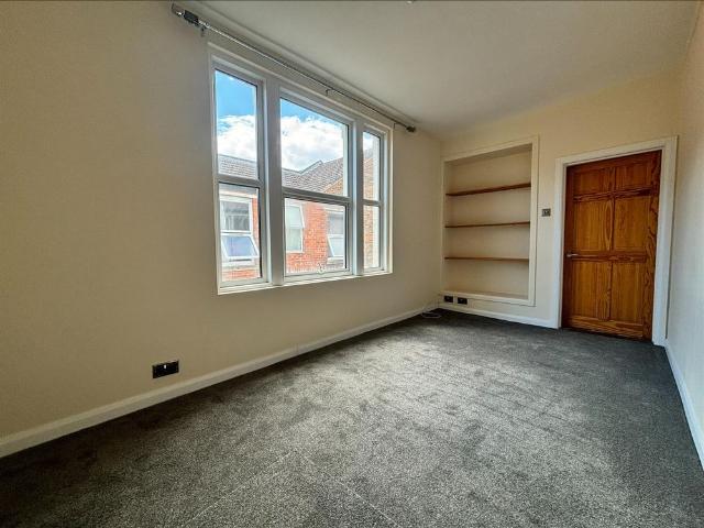 Apartment For Rent Fawcett Road, Southsea