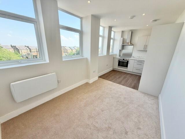 Apartment for rent Fellon House, Spring Hall Lane, Halifax