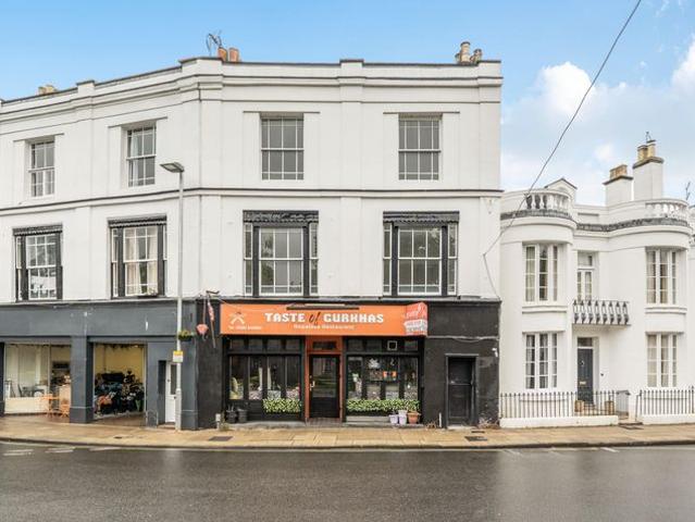 apartment for rent in 3a Eastgate Street, Winchester, SO23 8EB