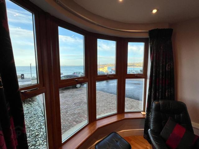 apartment for rent in 10 Bath Terrace, Portrush, BT56 8FJ