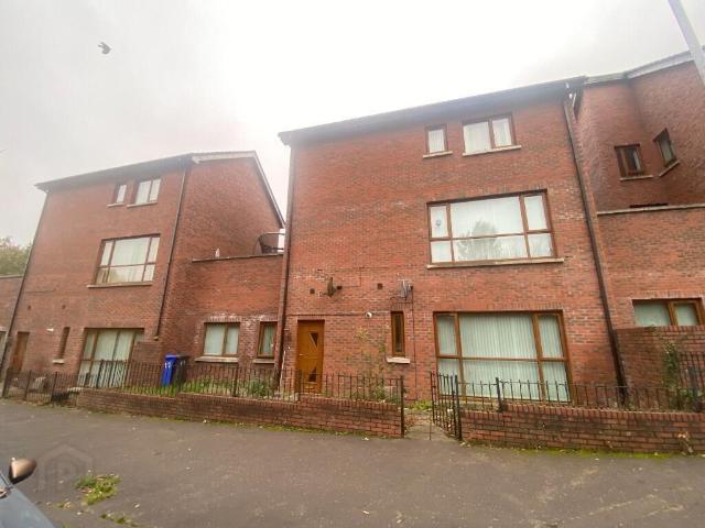 apartment for rent in 10 Forthriver Road, Belfast, BT13 3SH