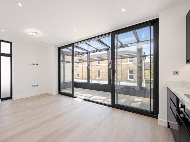 apartment for rent in 115B, Ewell Road, Surbiton