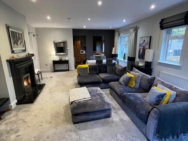 apartment for rent in 12 St Elmo, Derry, BT48 8QJ