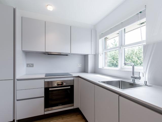 apartment for rent in 13 Conifer Way Sudbury Avenue Wembley London