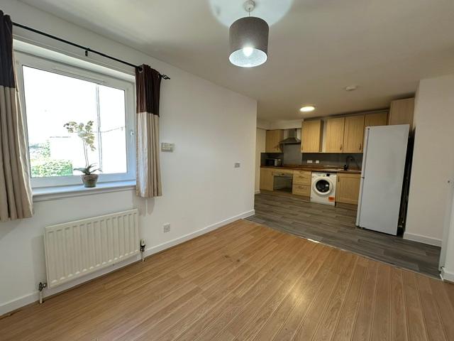 apartment for rent in 15D Fraser Place