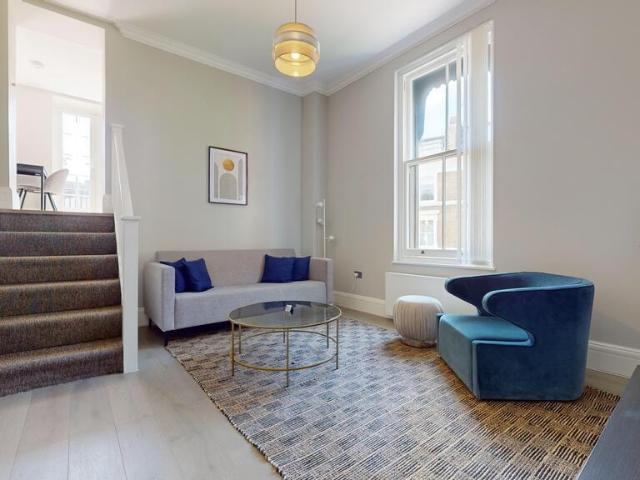 2 bedroom flat to rent on 1 Collingham Road, London