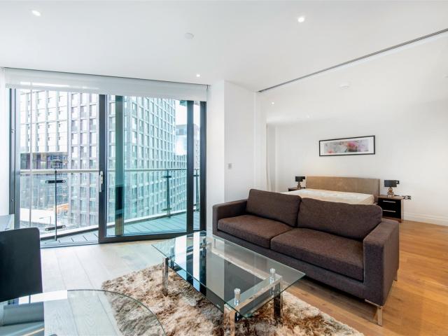 Apartment for rent in 2 Riverlight Quay, Nine Elms, London, SW11