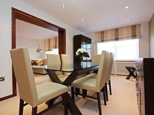 apartment for rent in 40 90 Ennismore Gardens, Knightsbridge, London