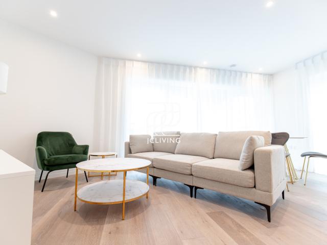 Apartment for rent in 4 Lockgate Road, SW6