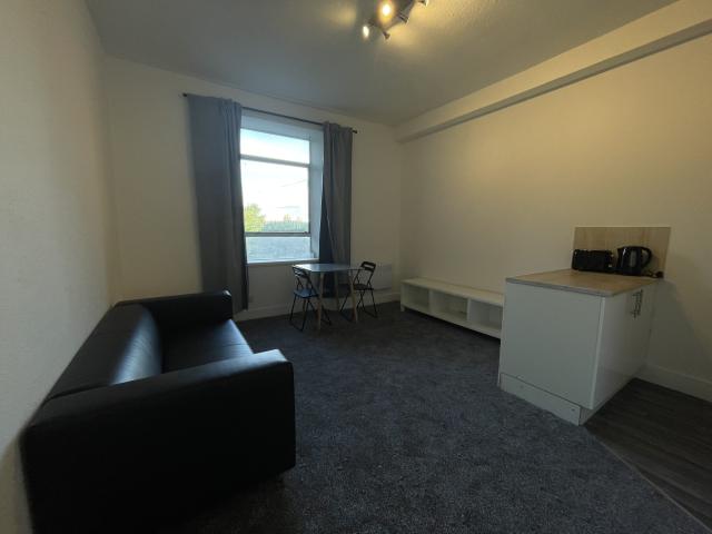 apartment for rent in 52A Walker Road