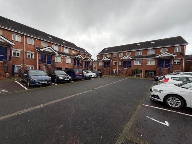 apartment for rent in 5 Bedroom Apartment, 9 Fitzwilliam Square, Queens Quarter, Belfast, BT7 1JH